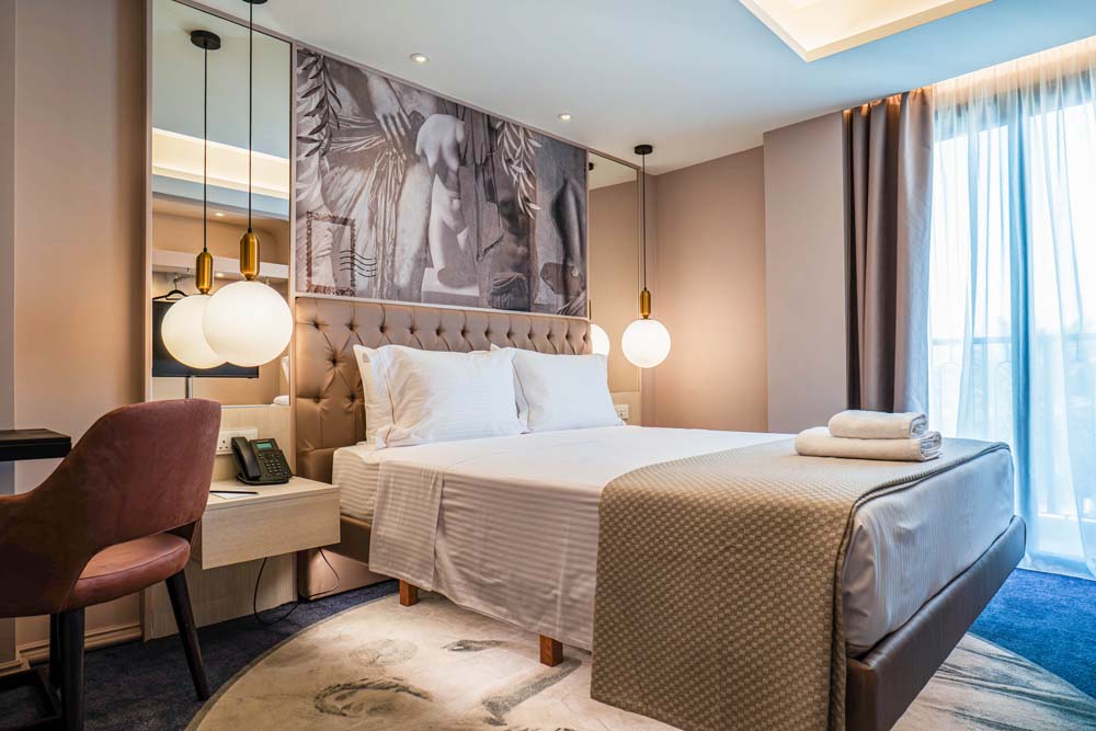 Rooms – Gate Twenty Two Boutique Hotel